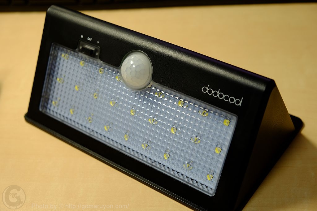 【レビュー】玄関の自動点灯ライトに「dodocool LED ソーラーライト」 | Gomaruyon（ごおまるよん！）